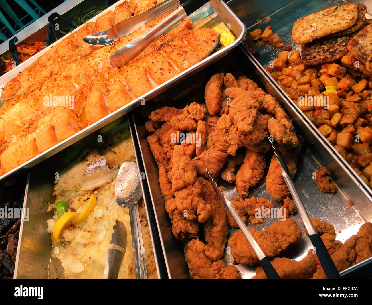 Steam table hi-res stock photography and images - Alamy