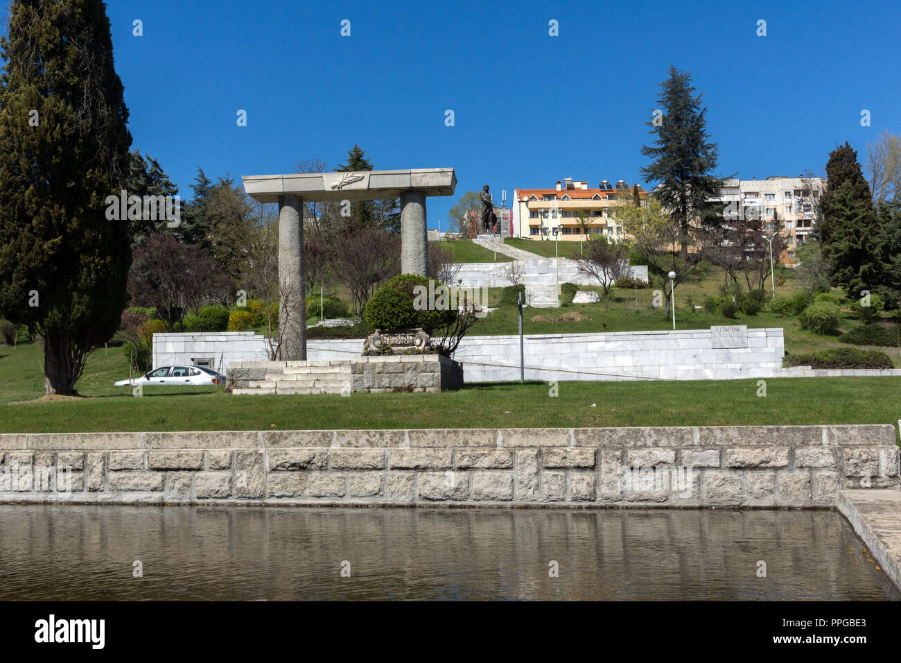 SANDANSKI, BULGARIA - APRIL 4, 2018: Monument and The statue of ...