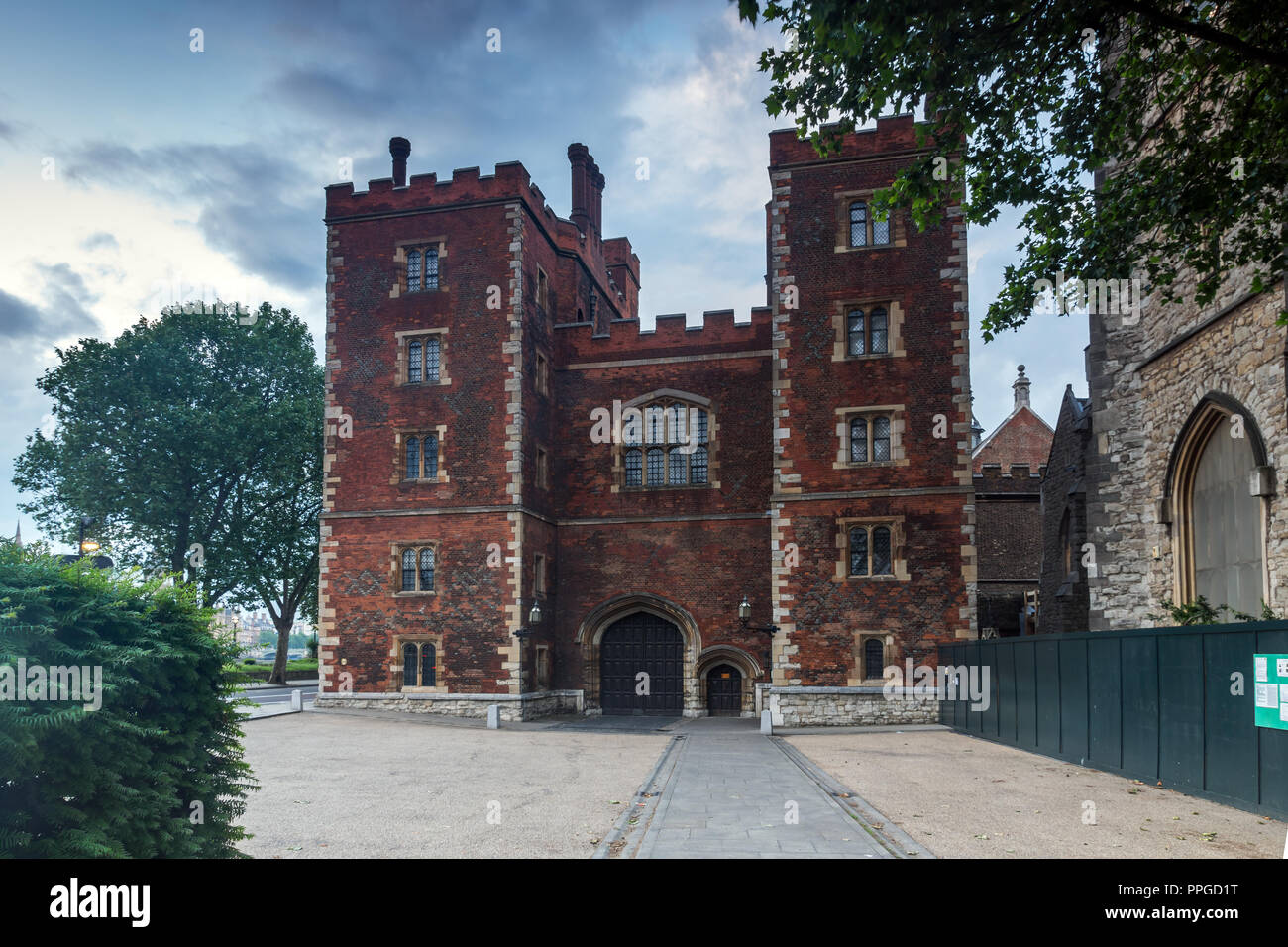 LONDON, ENGLAND - JUNE 16 2016: Sunset view of Lambeth Palace, London ...