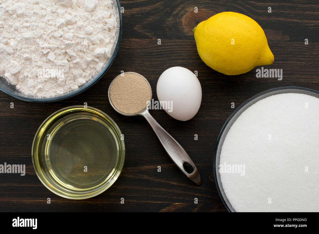 Turkish lokma hi-res stock photography and images - Alamy