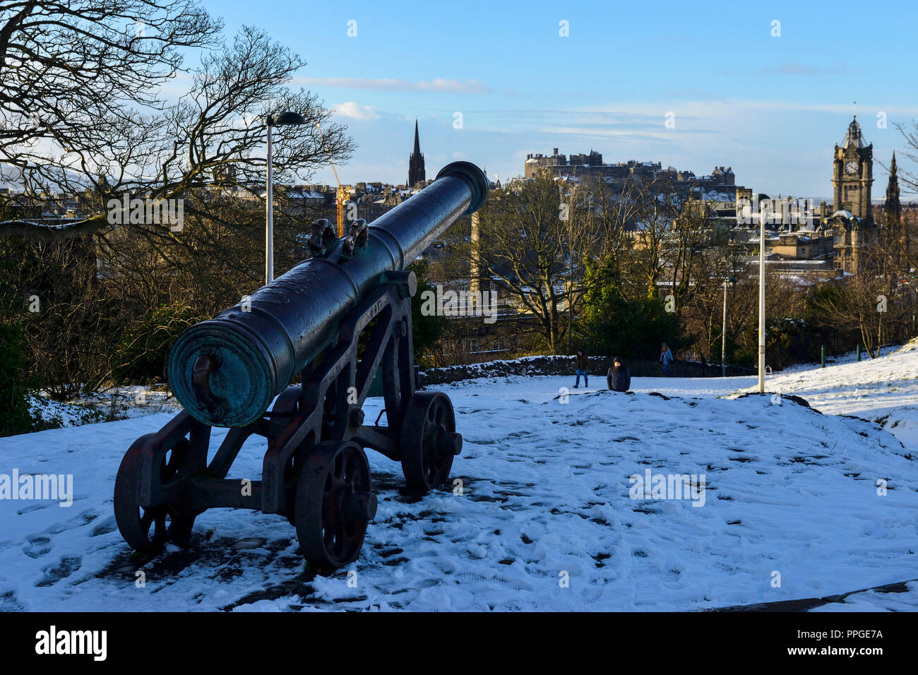 Portuguese cannon on Calton Hill in the snow, Edinburgh, Scotland Stock ...