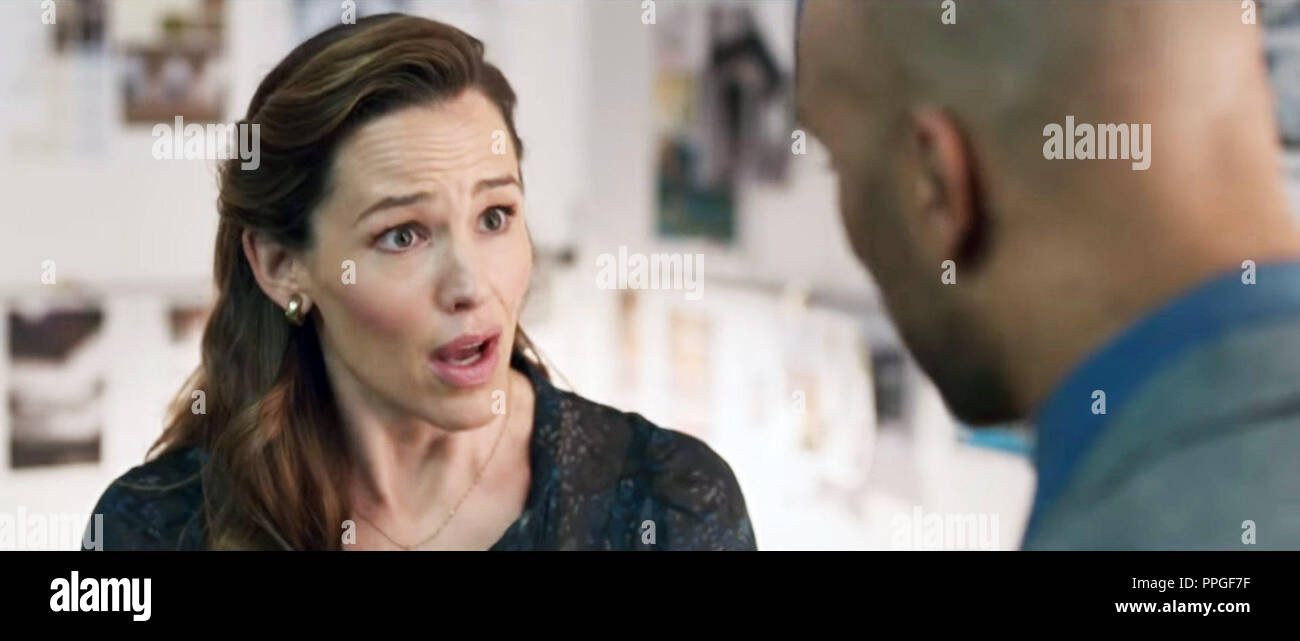 A HAPPENING OF MONUMENTAL PROPORTIONS, from left: Jennifer Garner ...