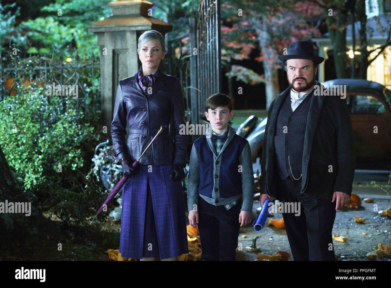 THE HOUSE WITH A CLOCK IN ITS WALLS, from left, Cate Blanchett, Owen ...