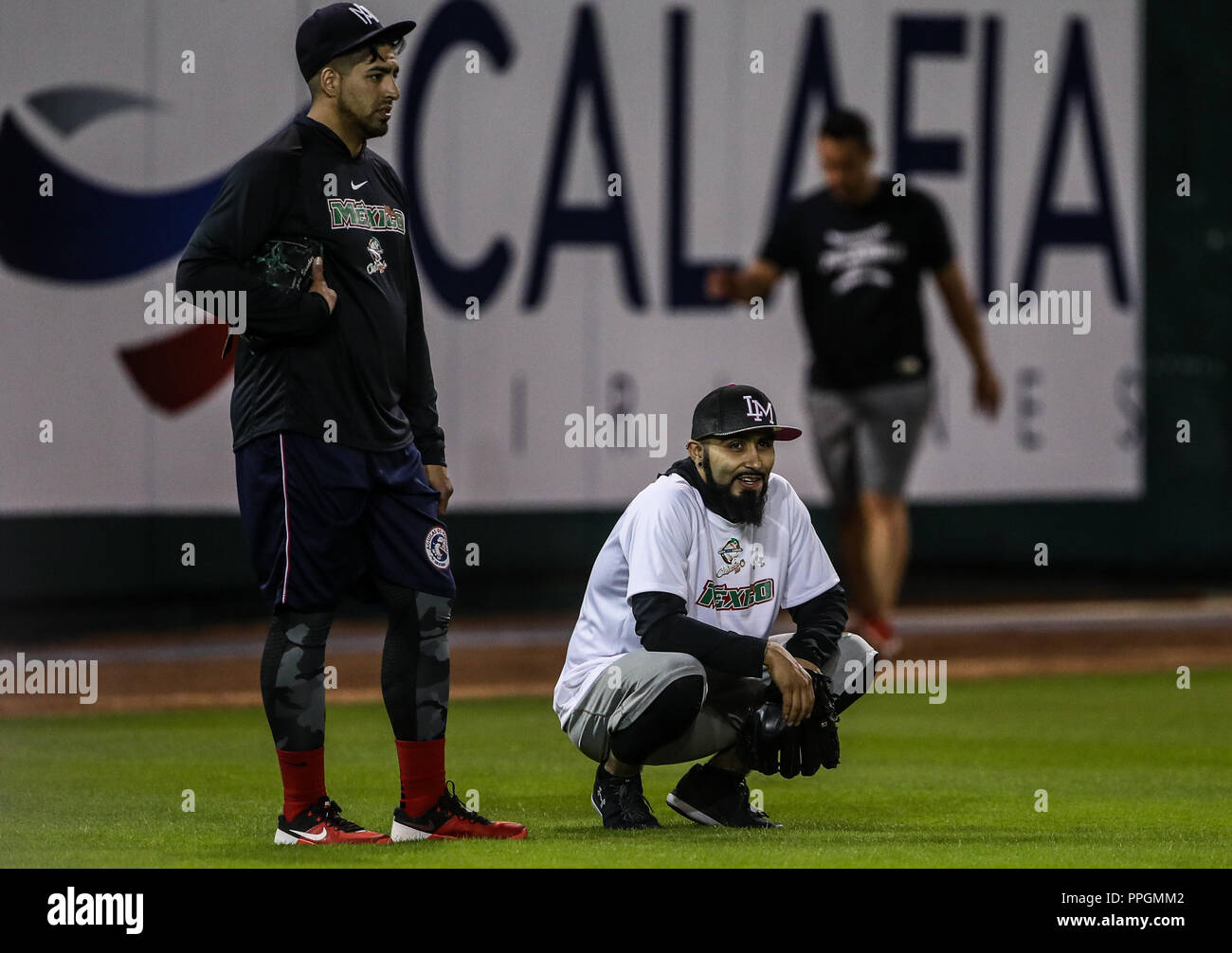 Sergio Romo de Mexico. Aspectos del nuevo estadio de Tomateros de ...