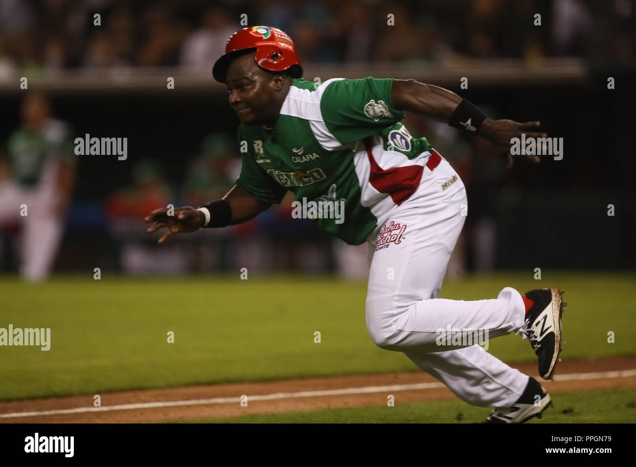 Ronnier Mustelier of Las Aguilas de Mexicali returns in time to third ...