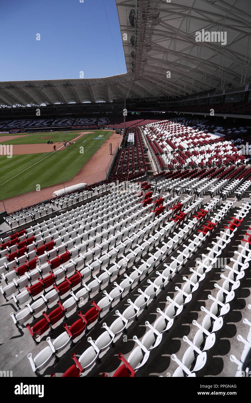 Dia internacional de acciones hi-res stock photography and images - Alamy