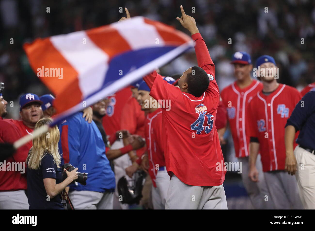 El dia de la victoria hi-res stock photography and images - Alamy