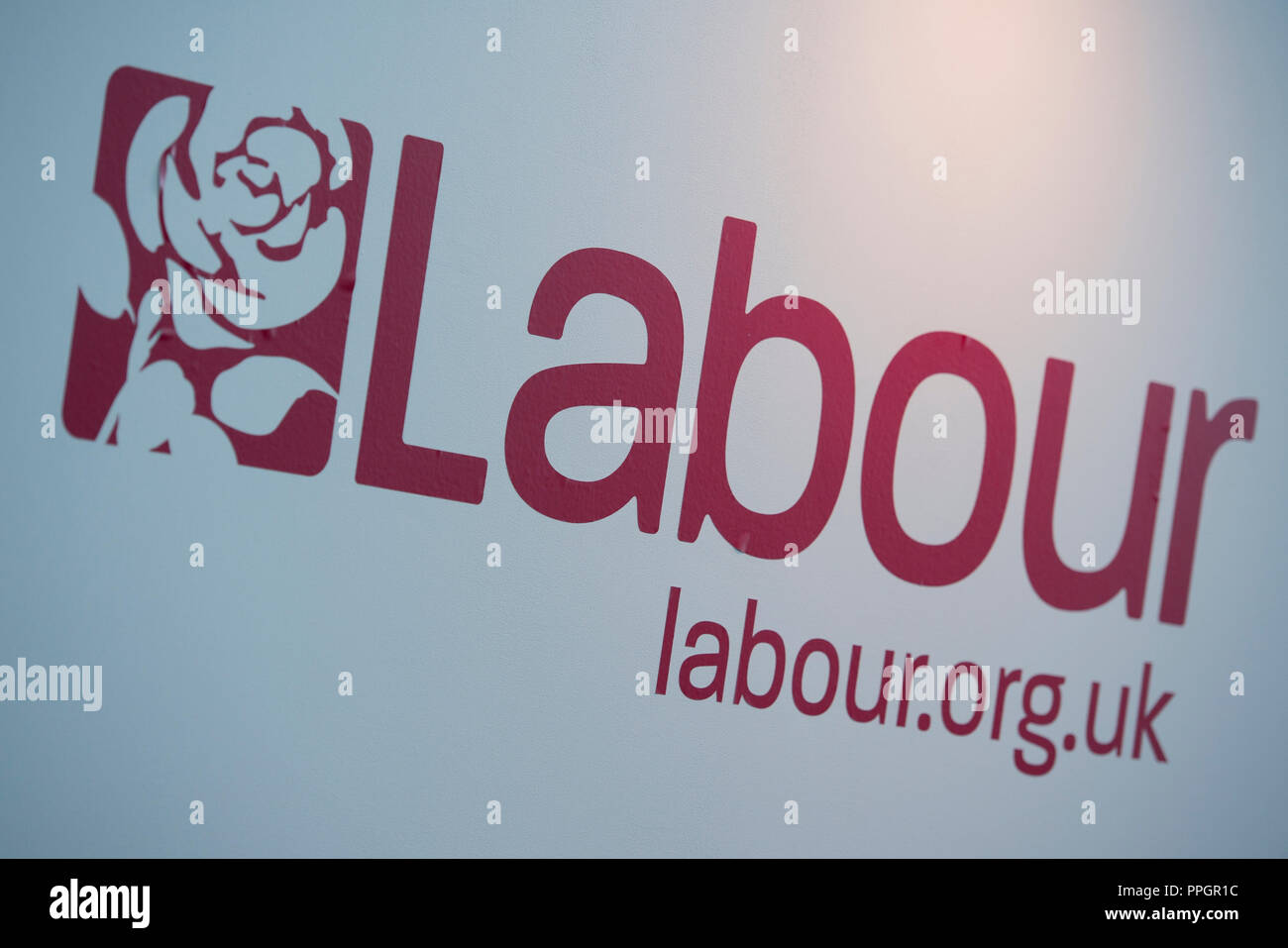 Liverpool, UK. 25th September 2018. A wall featuring the Labour Party ...