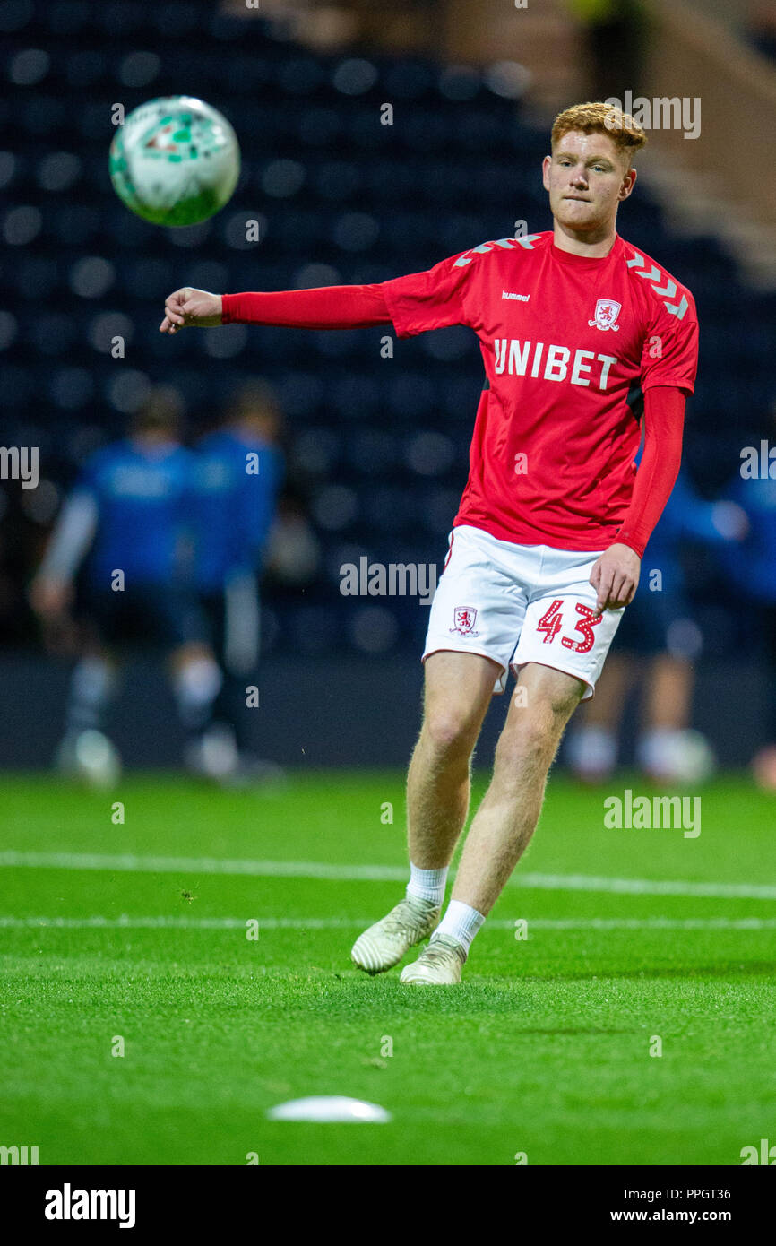 Football third round hi-res stock photography and images - Alamy