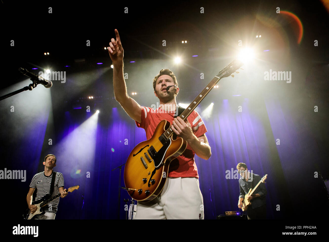 Vulfpeck hi-res stock photography and images - Alamy