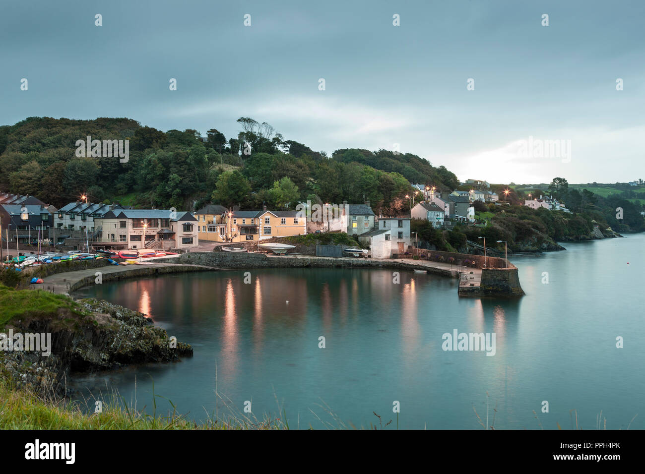 Glandore, Cork, Ireland, 26th September, 2018. The pier and village of ...