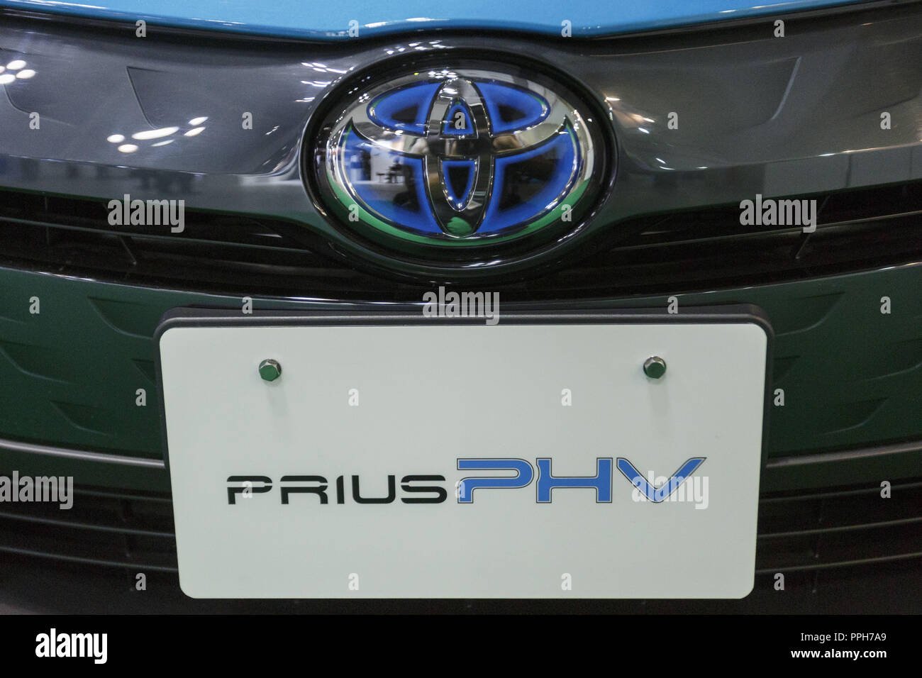 Tokyo, Japan. 26th Sep, 2018. A Prius PHV on display during the Electric Vehicle & Plug-in ...