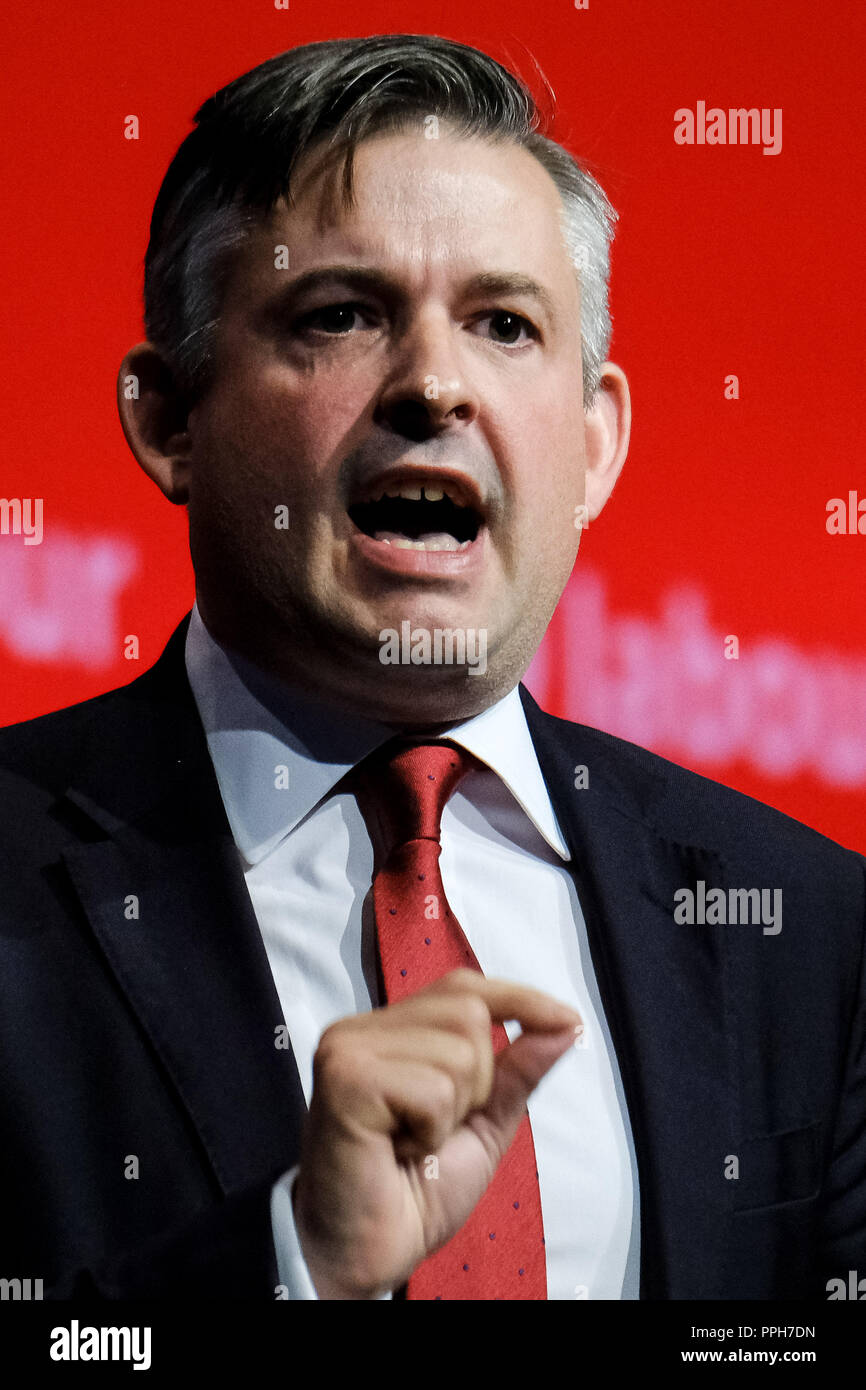 Labour mp for leicester south hi-res stock photography and images - Alamy