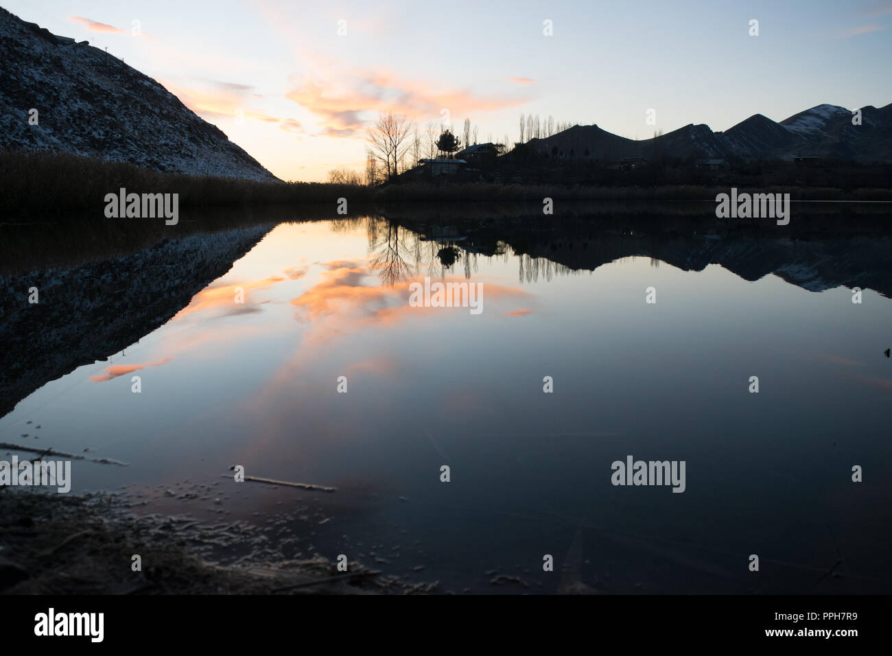 Ovan lake hi-res stock photography and images - Alamy