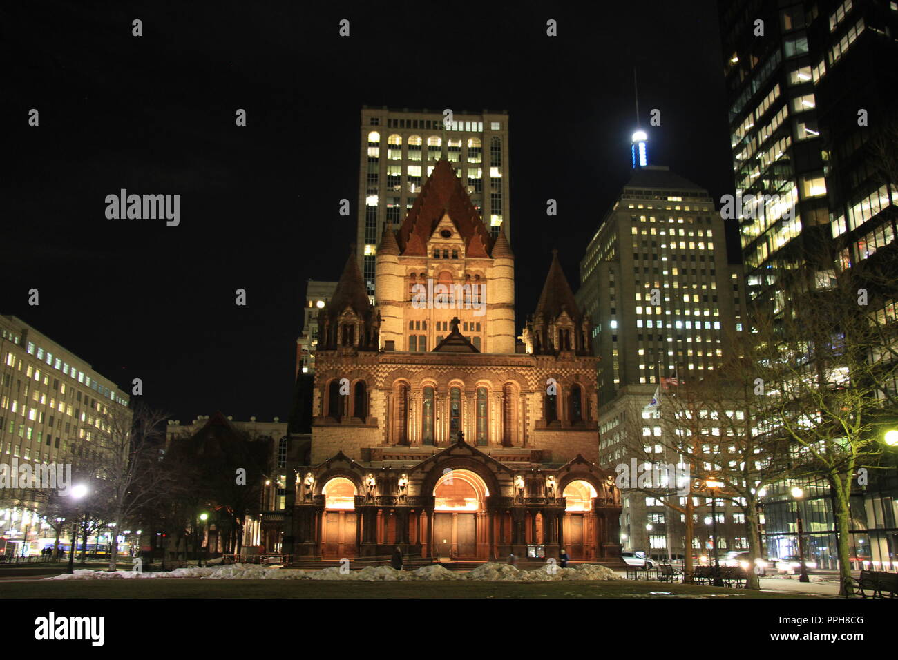 Boston at night church hi-res stock photography and images - Alamy