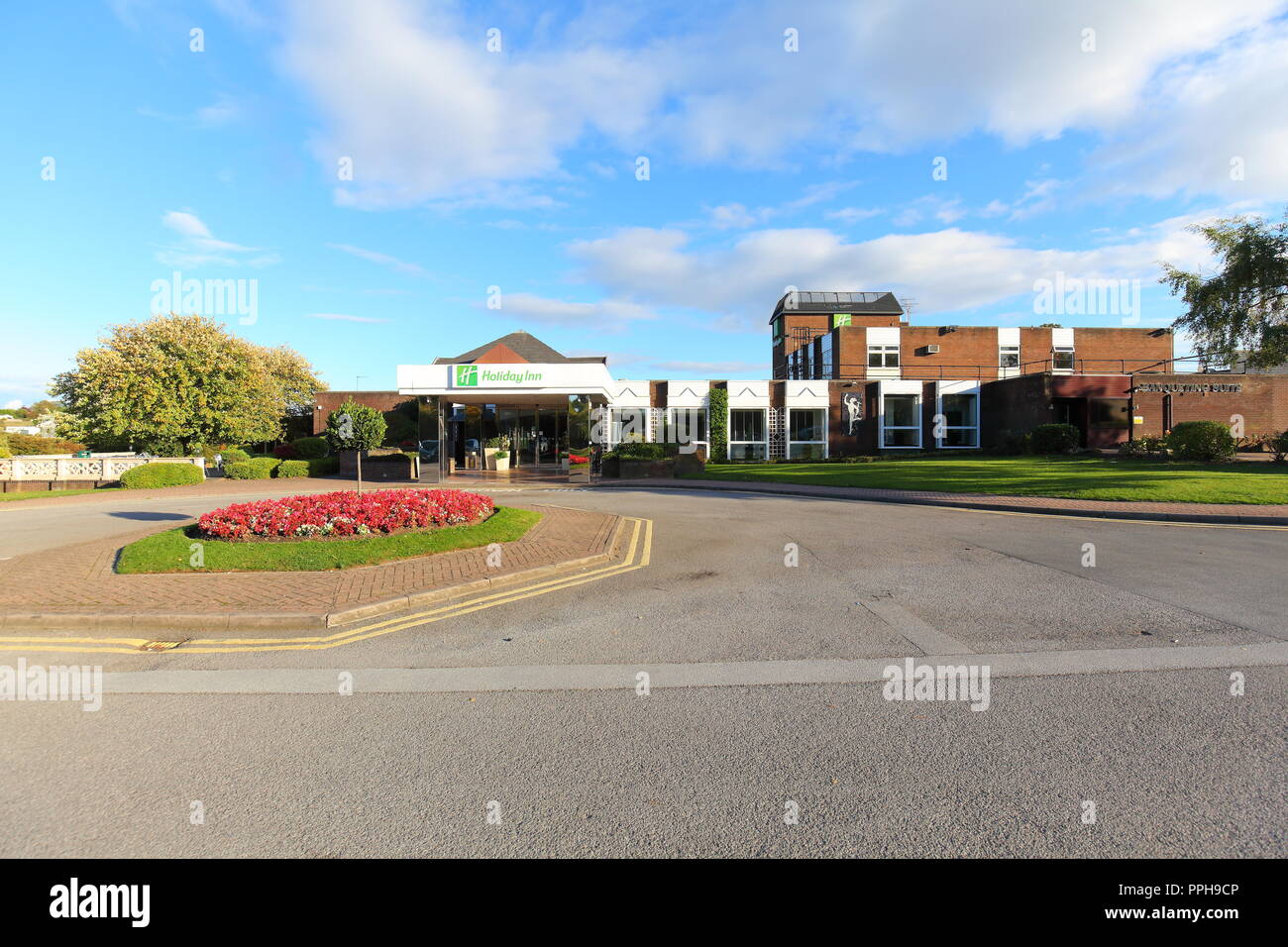 Holiday Inn entrance exterior , Garforth, Leeds , West Yorkshire Stock ...