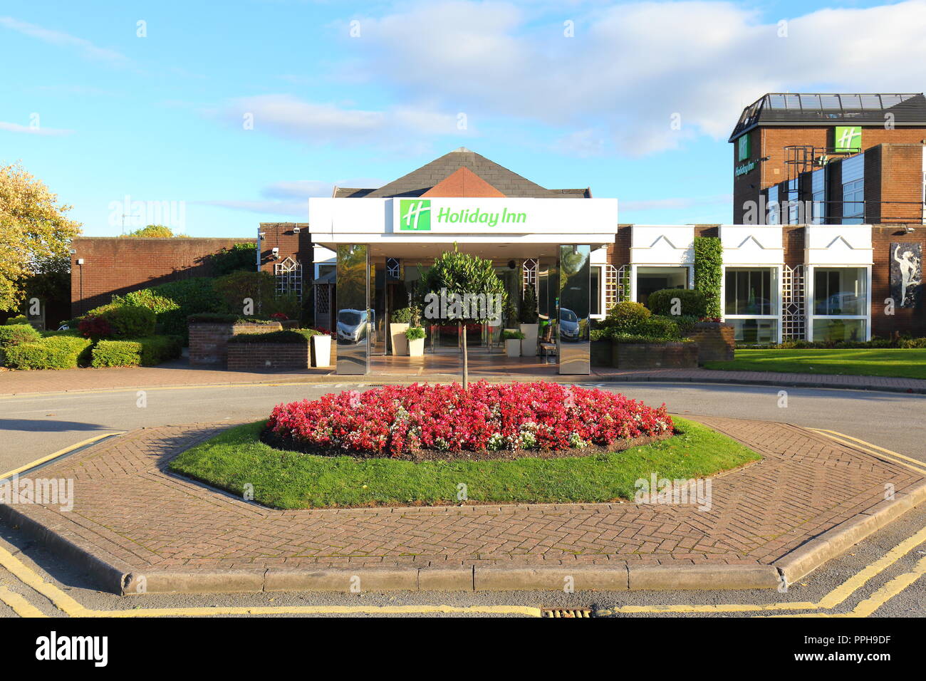 Holiday Inn entrance exterior , Garforth, Leeds , West Yorkshire Stock ...