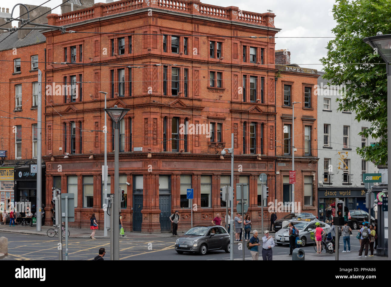 Cavendish row hi-res stock photography and images - Alamy