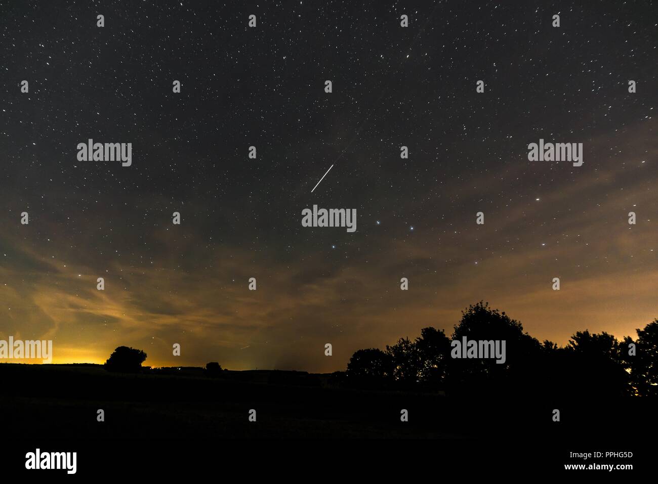 Zodiac sign of big dipper in summer on the night of the Perseids ...
