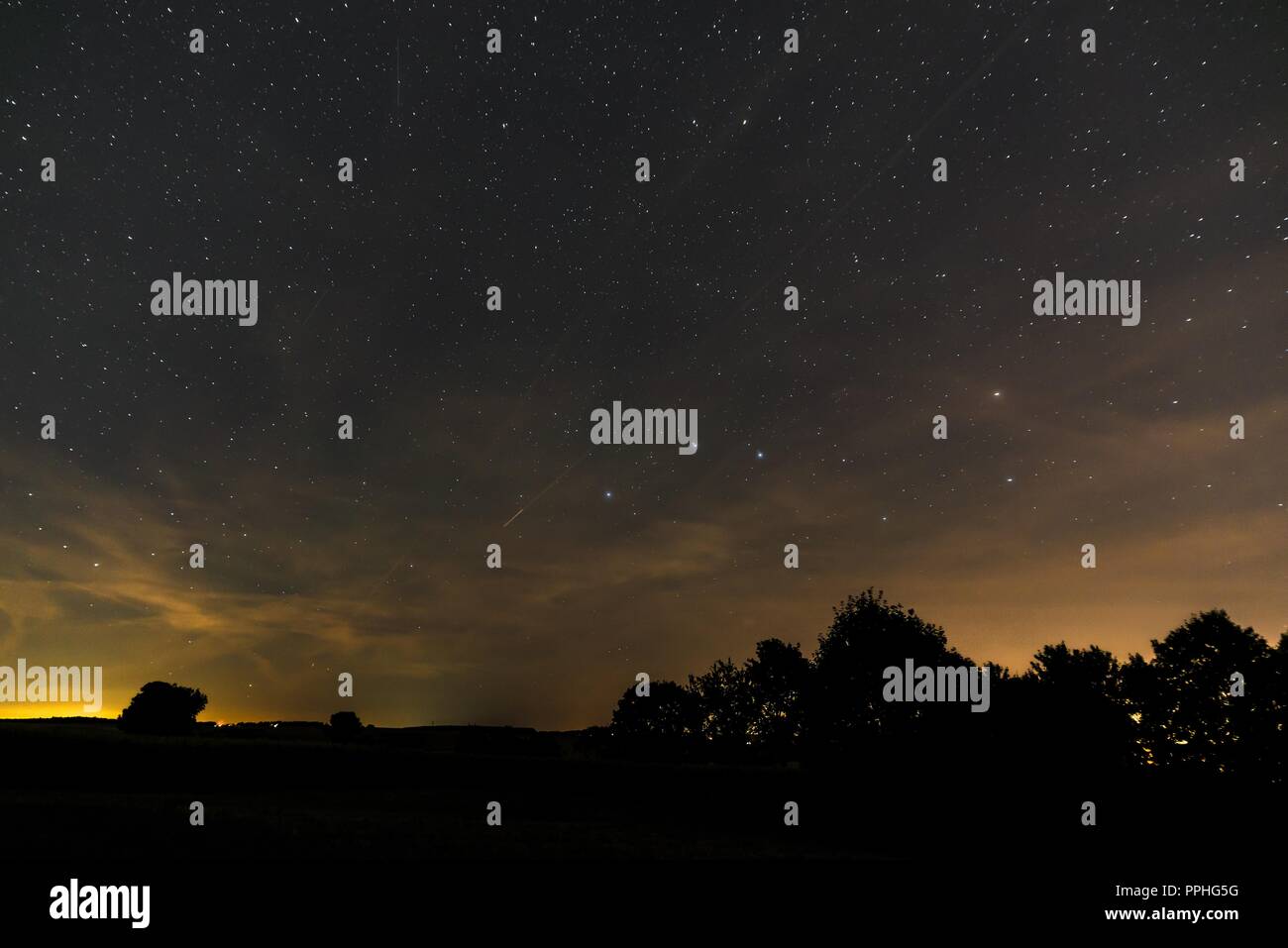 Zodiac sign of big dipper in summer on the night of the Perseids ...