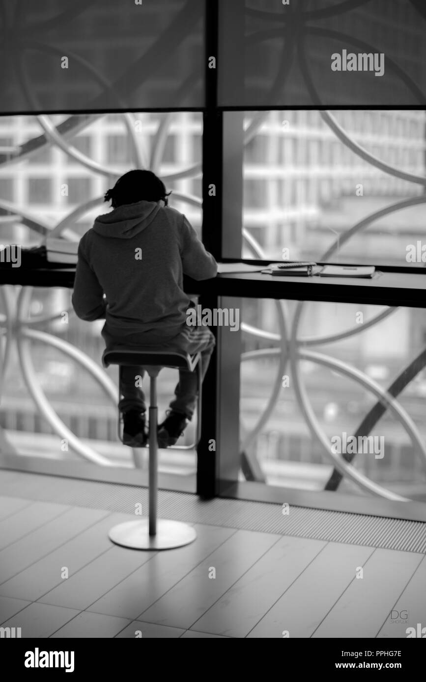 University of birmingham library hi-res stock photography and images ...