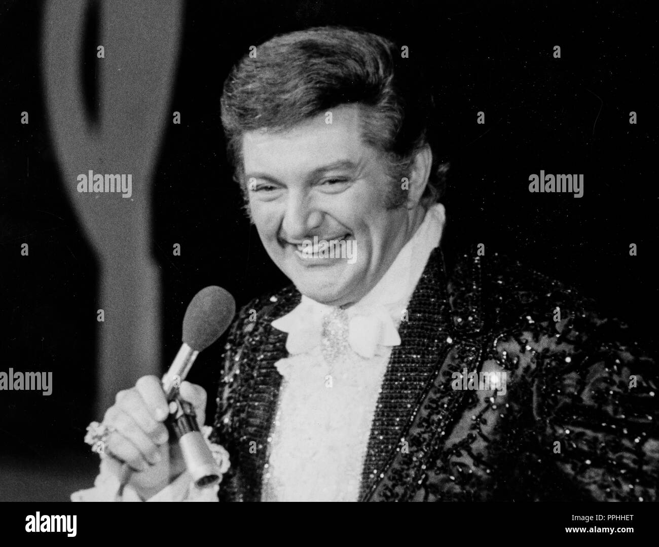 liberace, the london palladium, 70s Stock Photo - Alamy