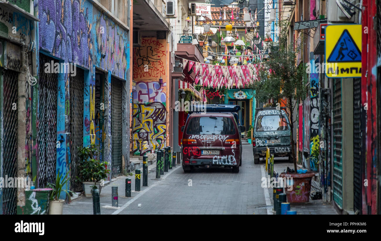 Wall graffiti street art plants hi-res stock photography and images - Alamy
