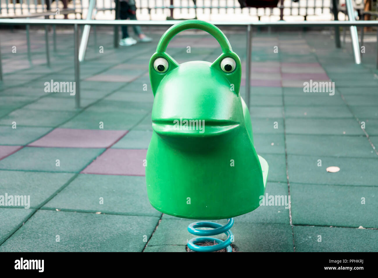 Downward frog hi-res stock photography and images - Alamy
