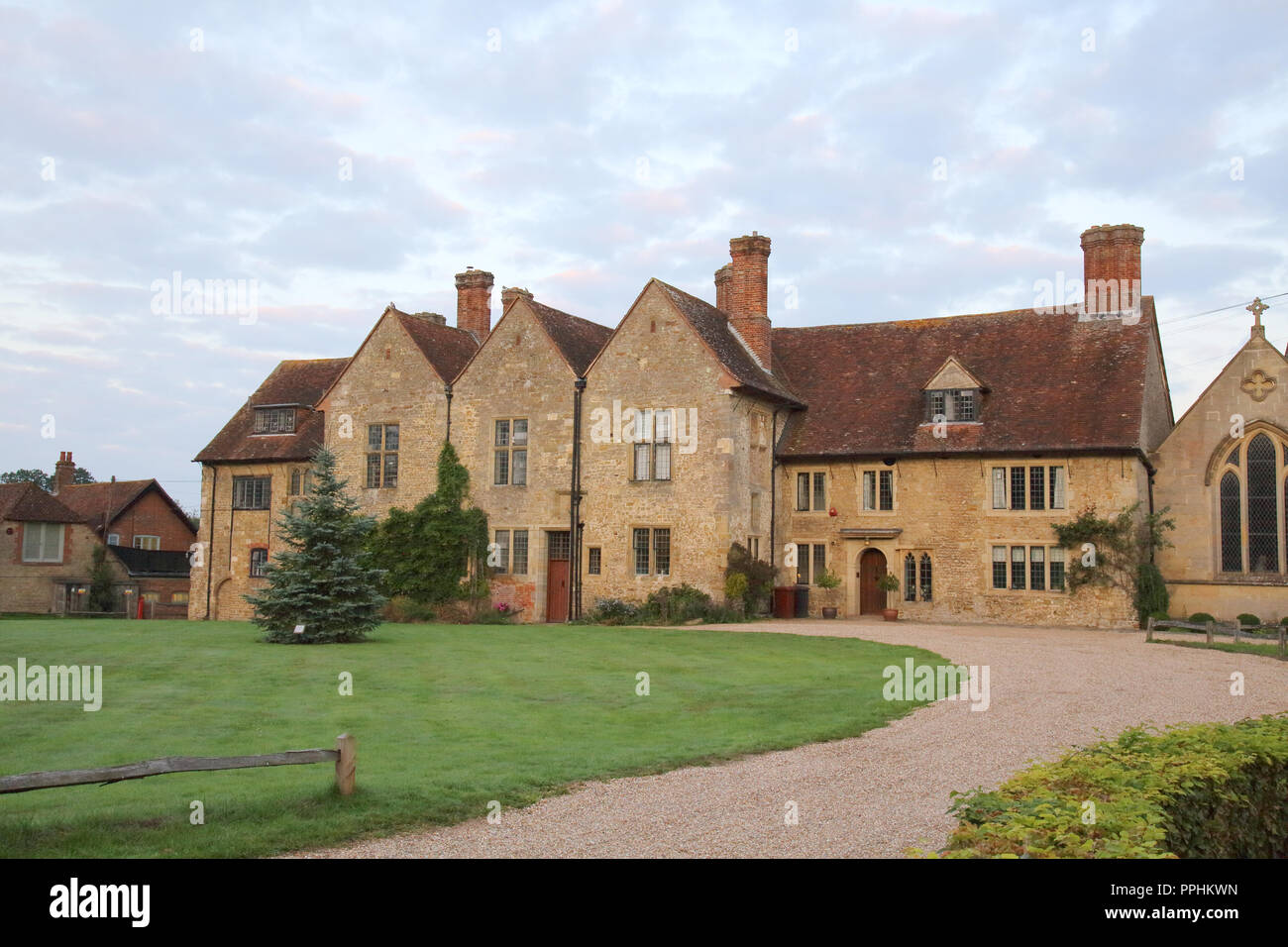 Cowdray park estate hi-res stock photography and images - Alamy