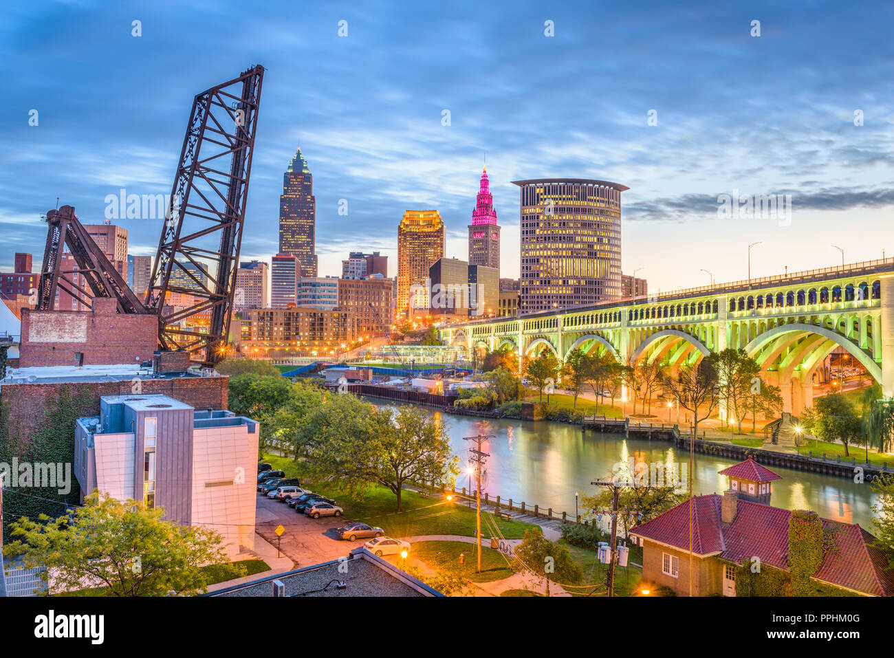 Cleveland ohio industrial city hi-res stock photography and images - Alamy