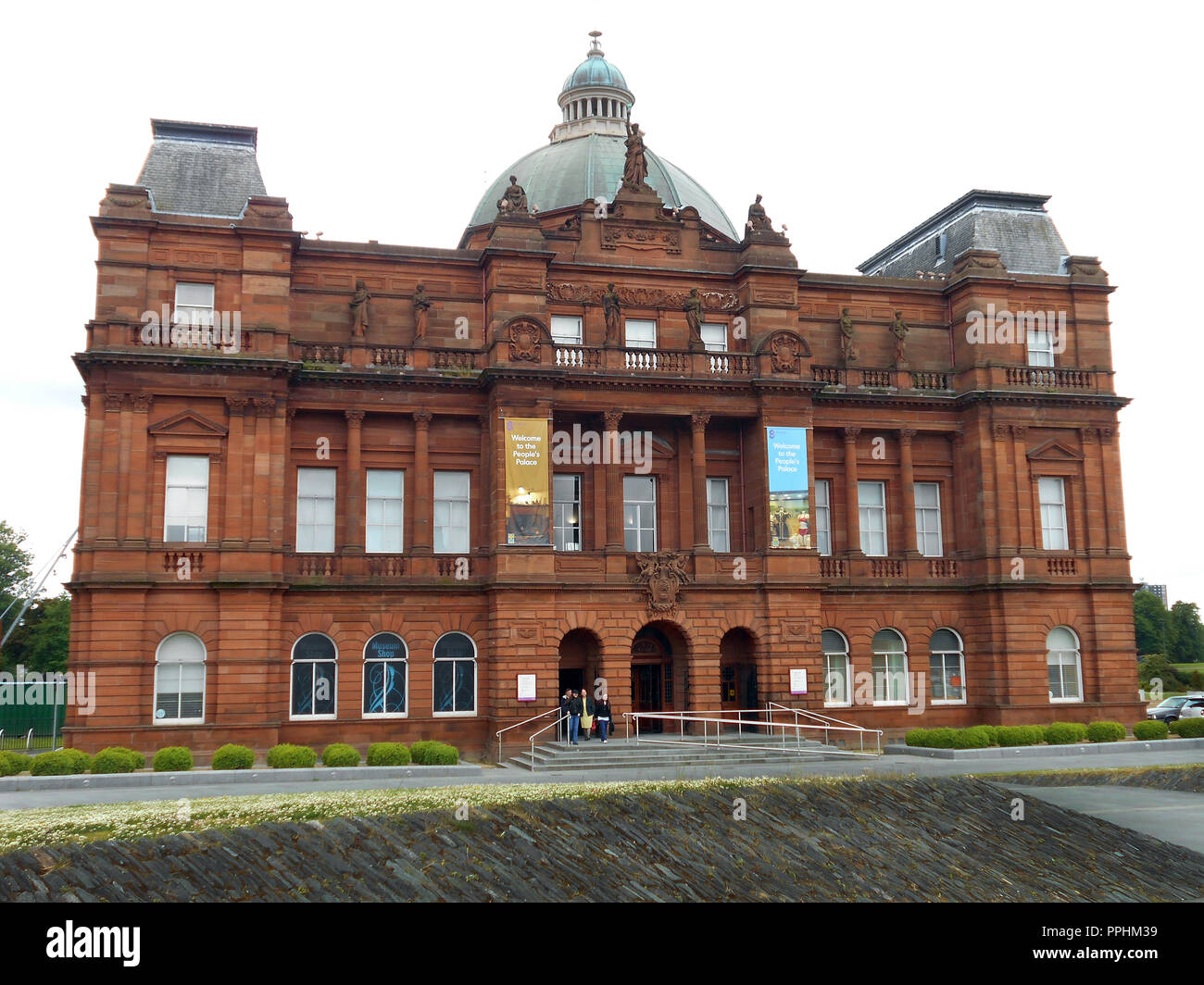 The magnificent red sandstone building that is The Peoples Palace on ...