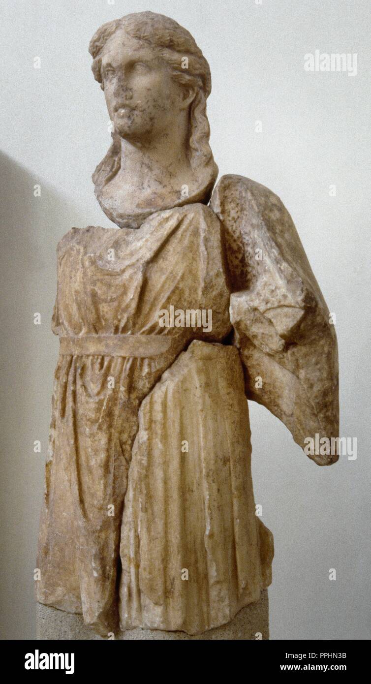 Greece. Delphi. West pediment of the Temple of Apollo, detail. It ...