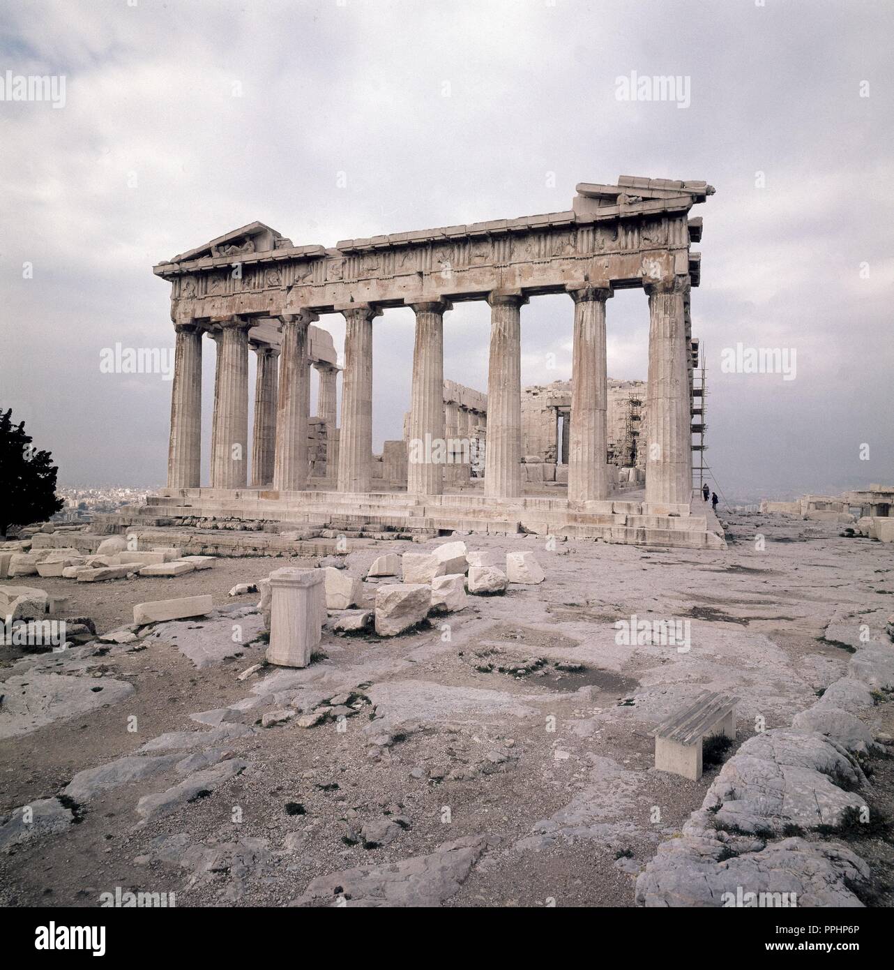 EL PARTENON - TEMPLO DORICO CONSTRUIDO EN LA ACROPOLIS DE ATENAS ENTRE ...