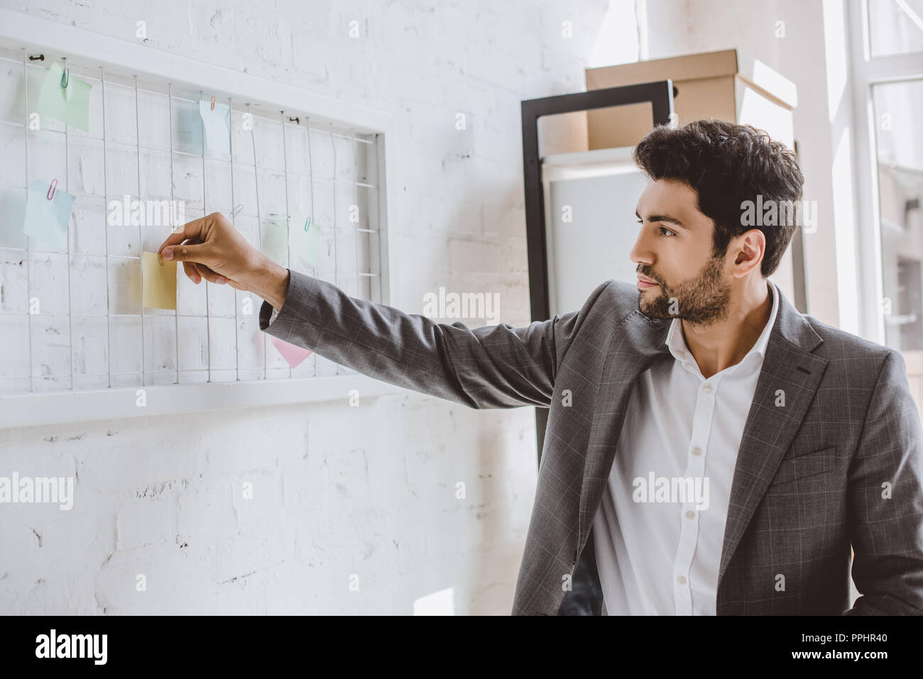 Task board hi-res stock photography and images - Alamy