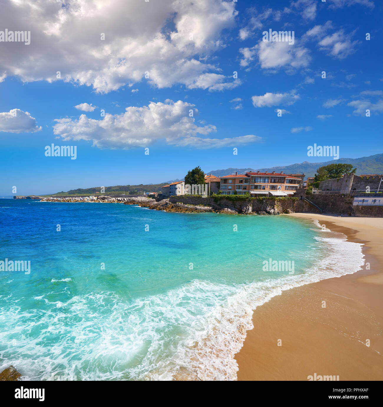Sablon beach hi-res stock photography and images - Alamy
