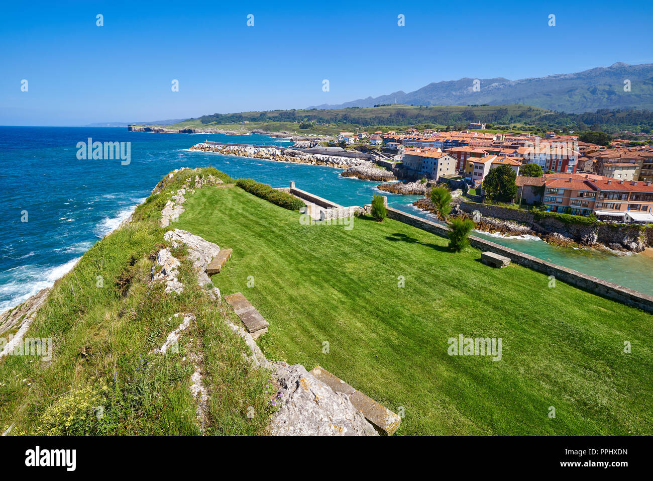 Sablon beach llanes hi-res stock photography and images - Alamy