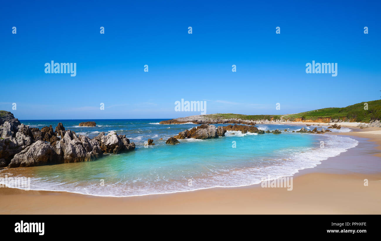 Playa de toro asturias hi-res stock photography and images - Alamy