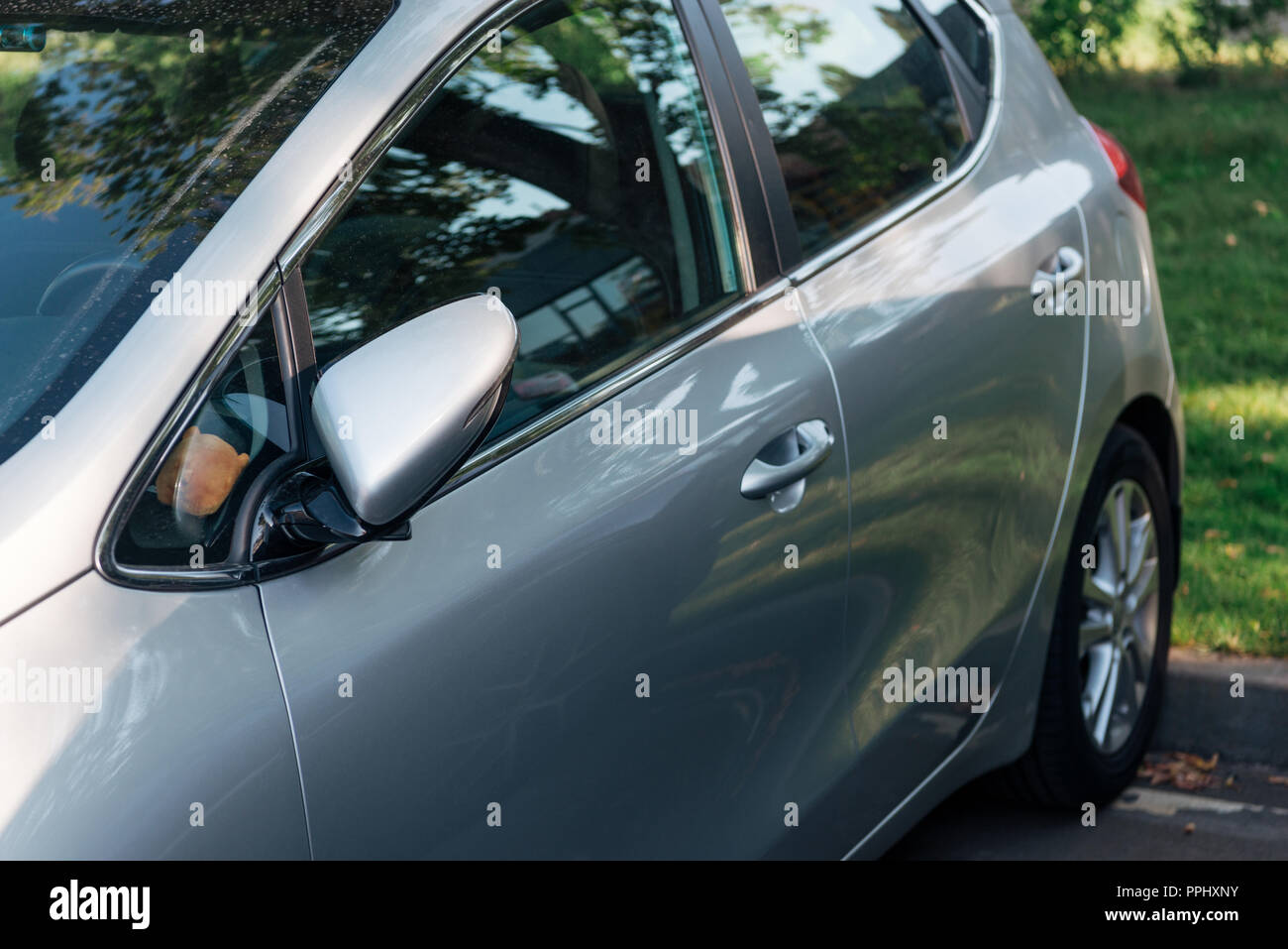 detail of parked shiny grey car, transport background Stock Photo - Alamy