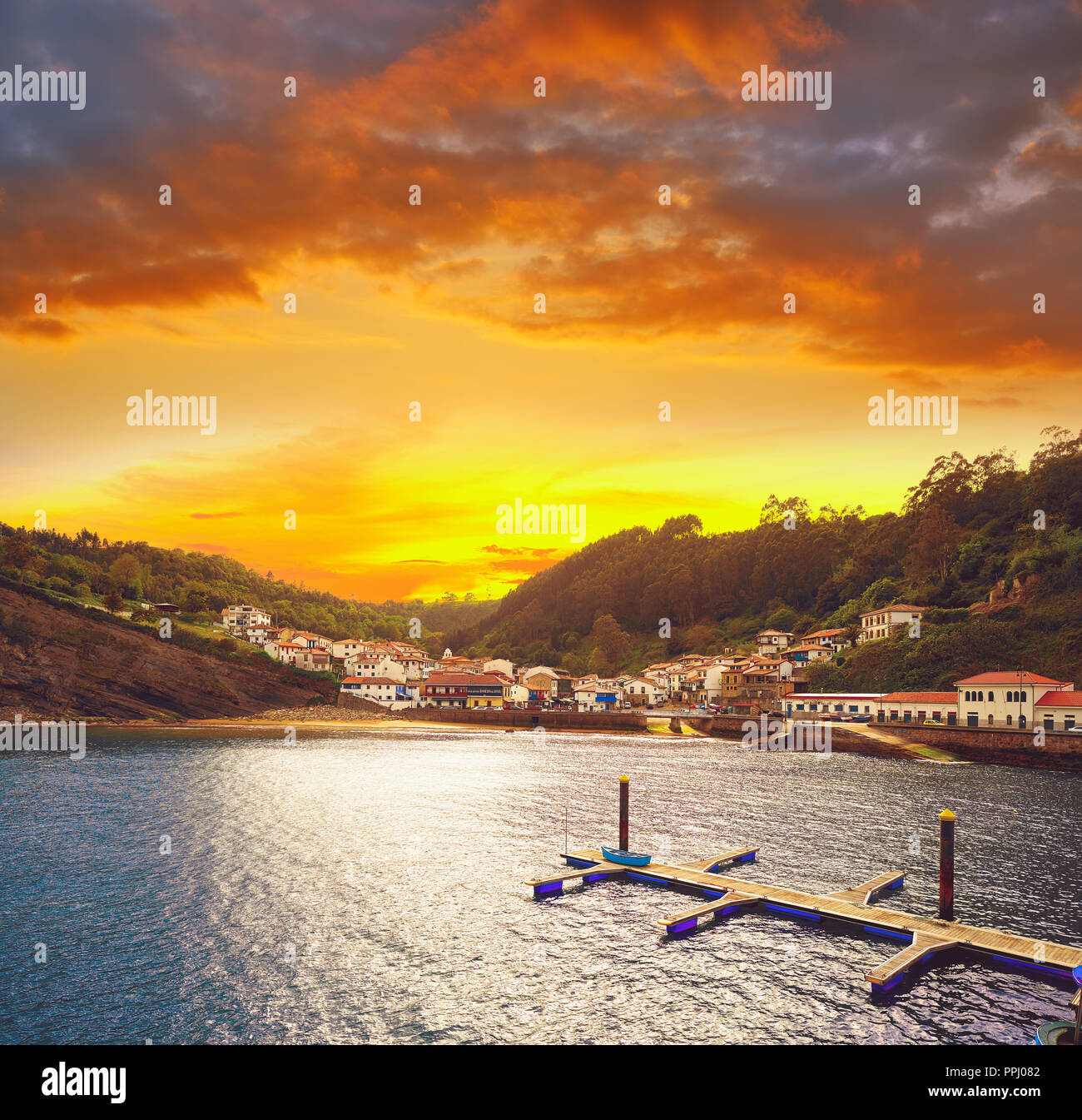 Tazones beach and village hi-res stock photography and images - Alamy