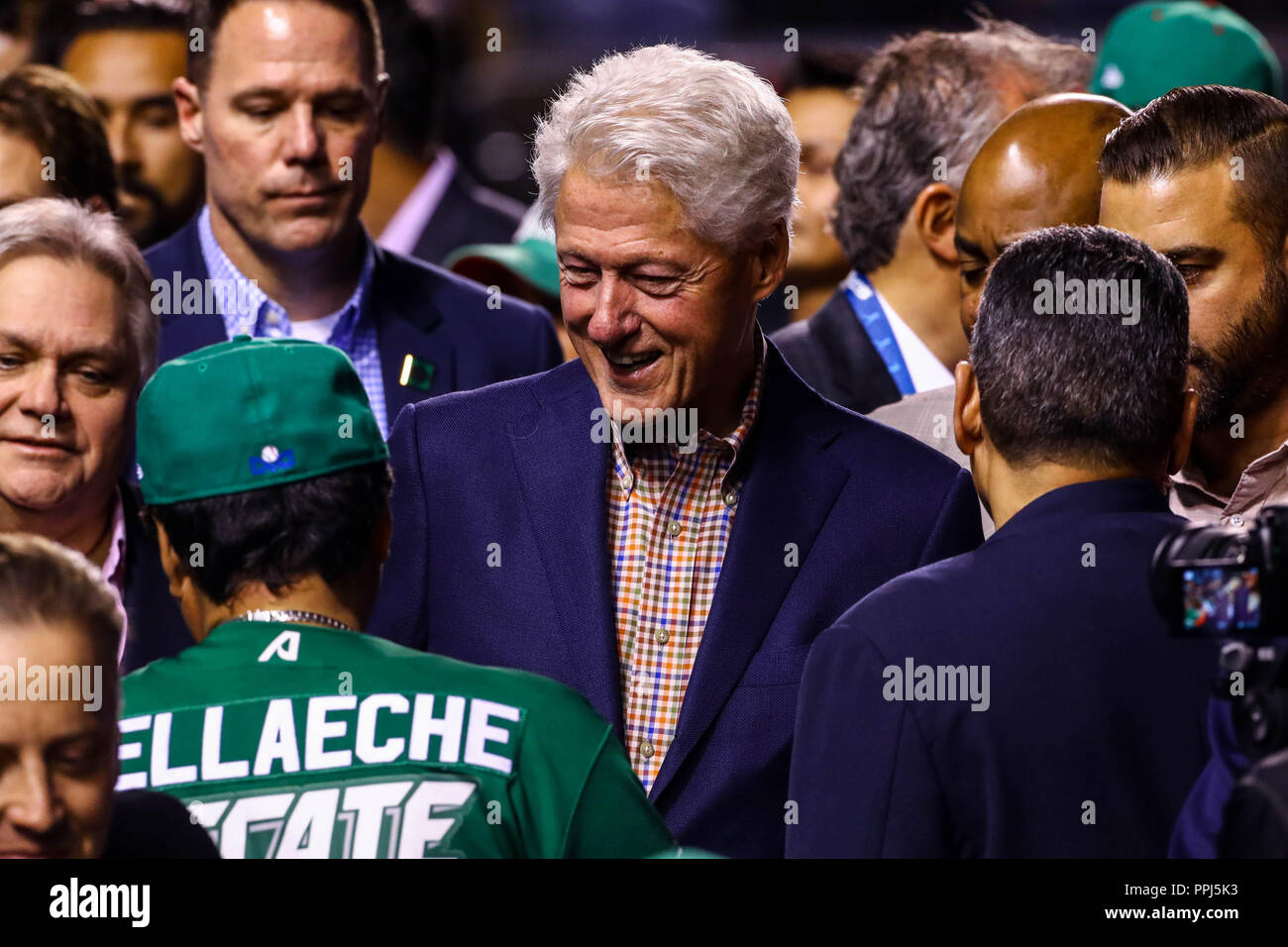 Carlos Bremer, Carlos Slim, Bill Clinton, former president of the ...