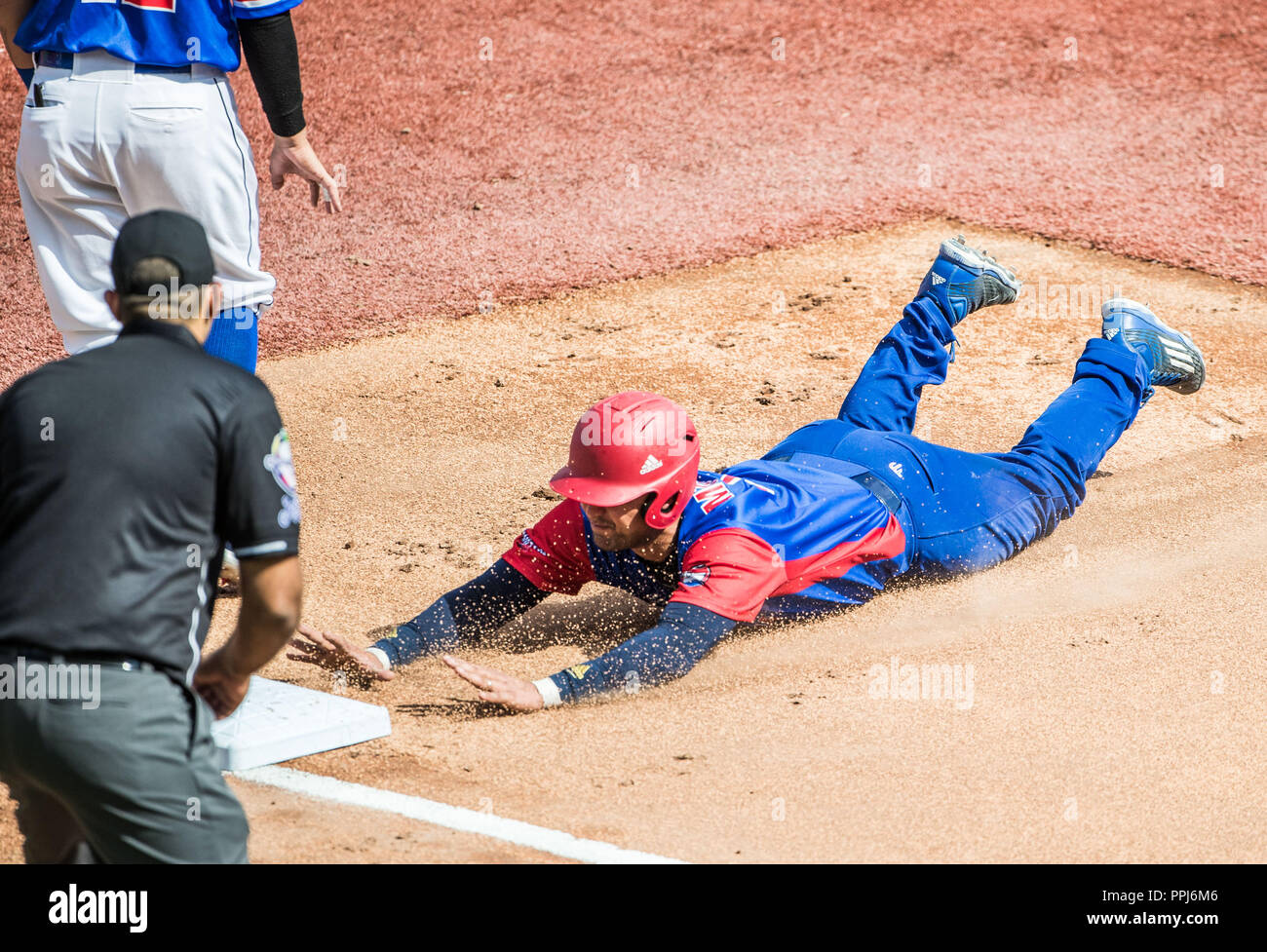 Entrada del equipo hi-res stock photography and images - Alamy