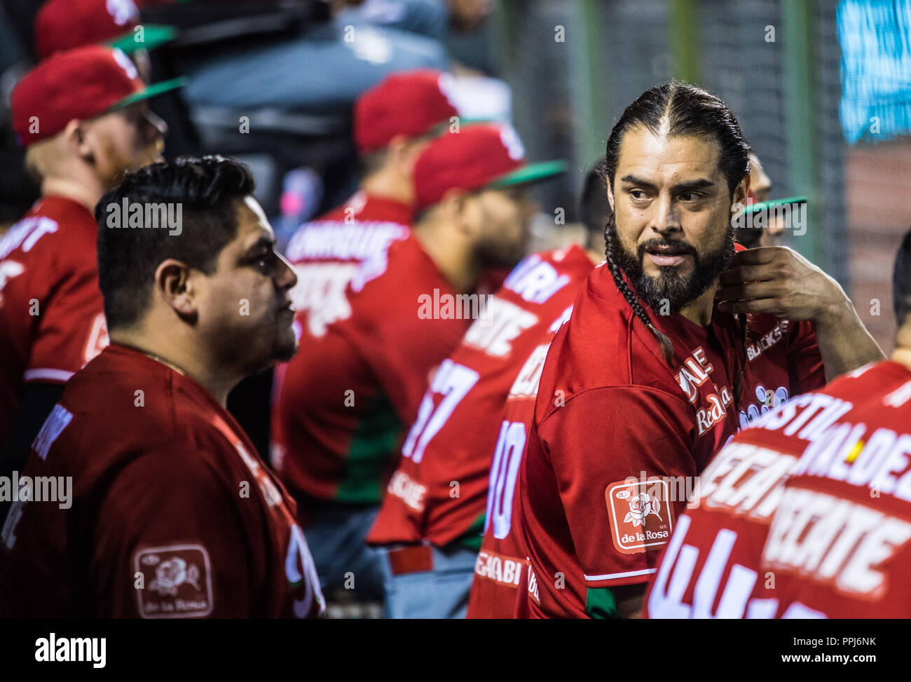 Mexico caribbean baseball series hi-res stock photography and images ...
