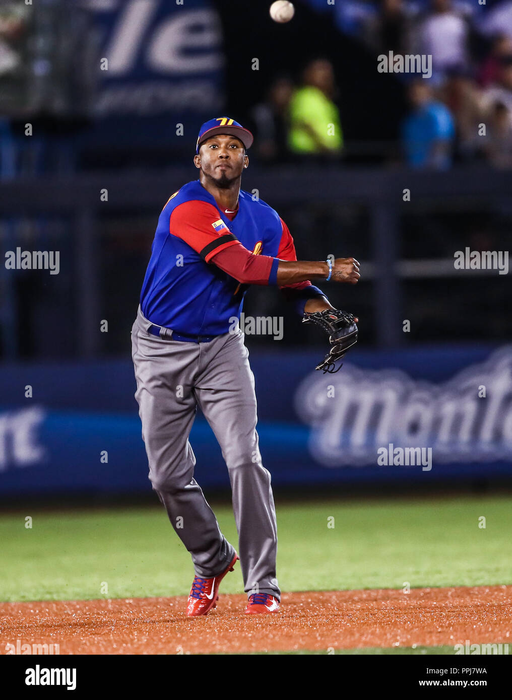 El color hace hi-res stock photography and images - Alamy