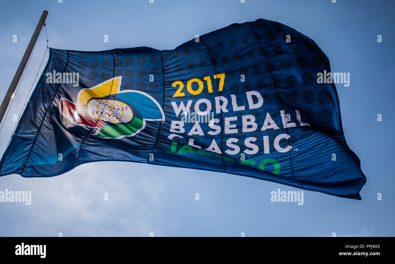 FLAG, Flag of World Baseball Classic BANDERA. Aspects prior to Puerto ...