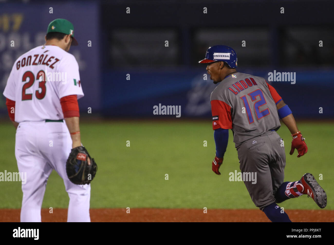 Francisco Lindor de Puerto Rico ,conecta un cuadrangular a Miguel ...