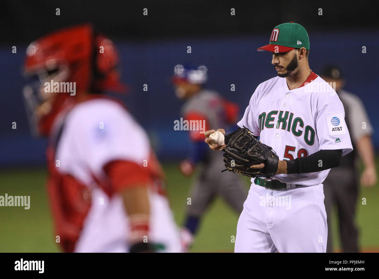 Francisco Lindor de Puerto Rico ,conecta un cuadrangular a Miguel ...