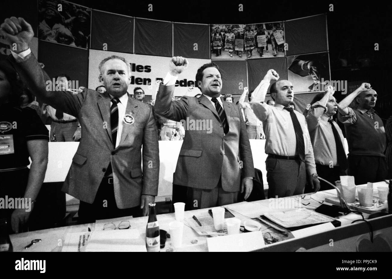 The 6th Congress of the German Communist Party (DKP) on 29 - 31 May ...