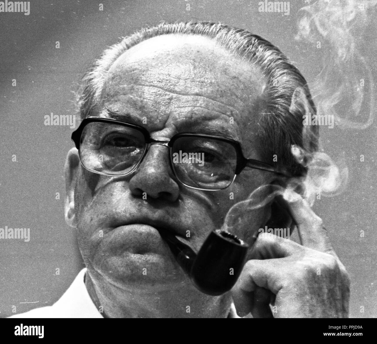 Herbert wehner hi-res stock photography and images - Alamy