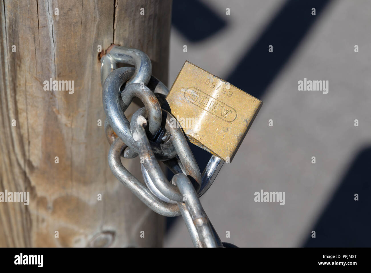 Prison locker hi-res stock photography and images - Alamy