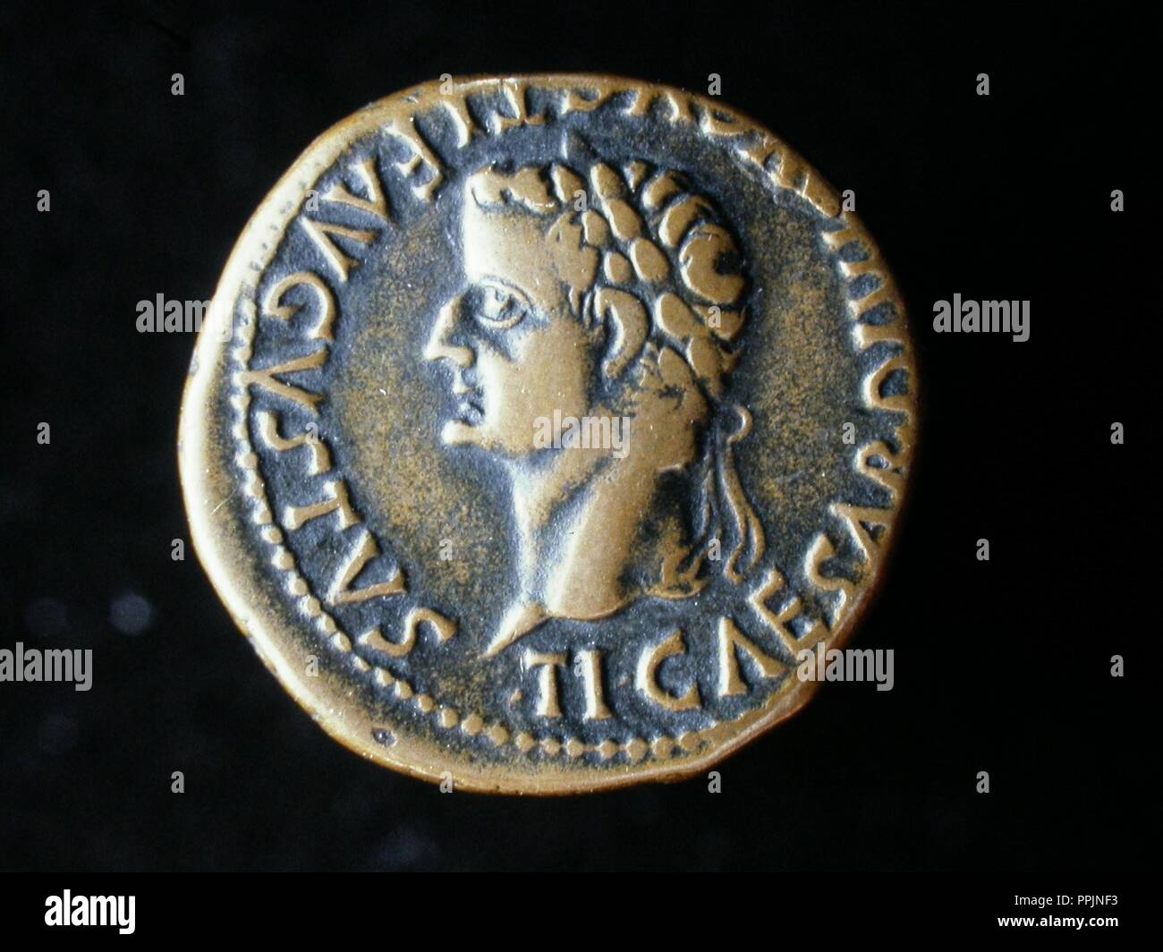 NUMISMATICA. MONEDA HISPANO-ROMANA. AS DE BRONCE. ANVERSO. BUSTO DE ...